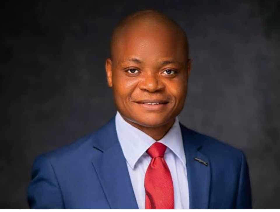 Alleged N170m fraud: FG clears Ekeh, Zinox boss, wife, others, orders ...