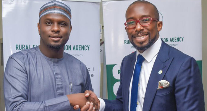 Fuel subsidy: Oando and REA sign MoU on renewable energy access ...