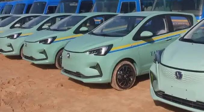 Lagos council to roll out 200 electric mini cabs in March - Nairametrics